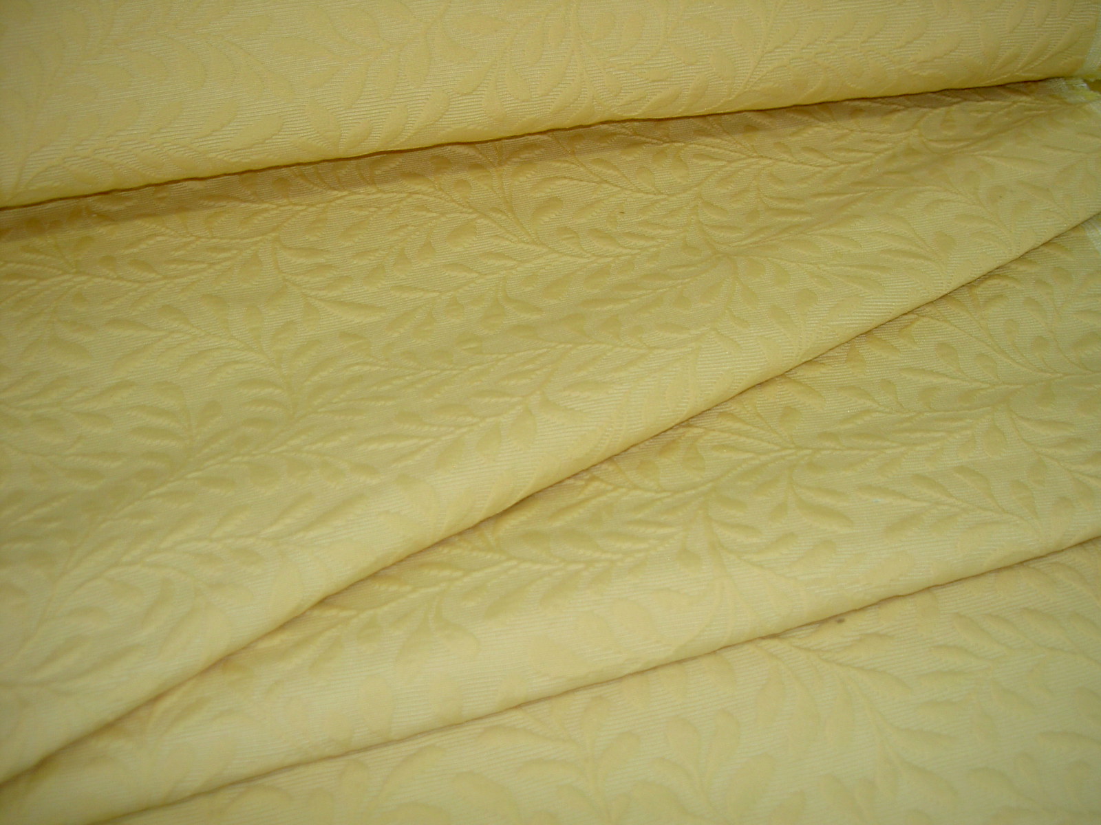 Additional Pictures of Regal Fabrics Matelasse Pattern R6175 Color ...